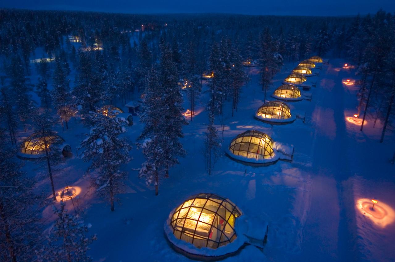 Slaap in een glazen iglo in Finland en spot het Noorderlicht ...